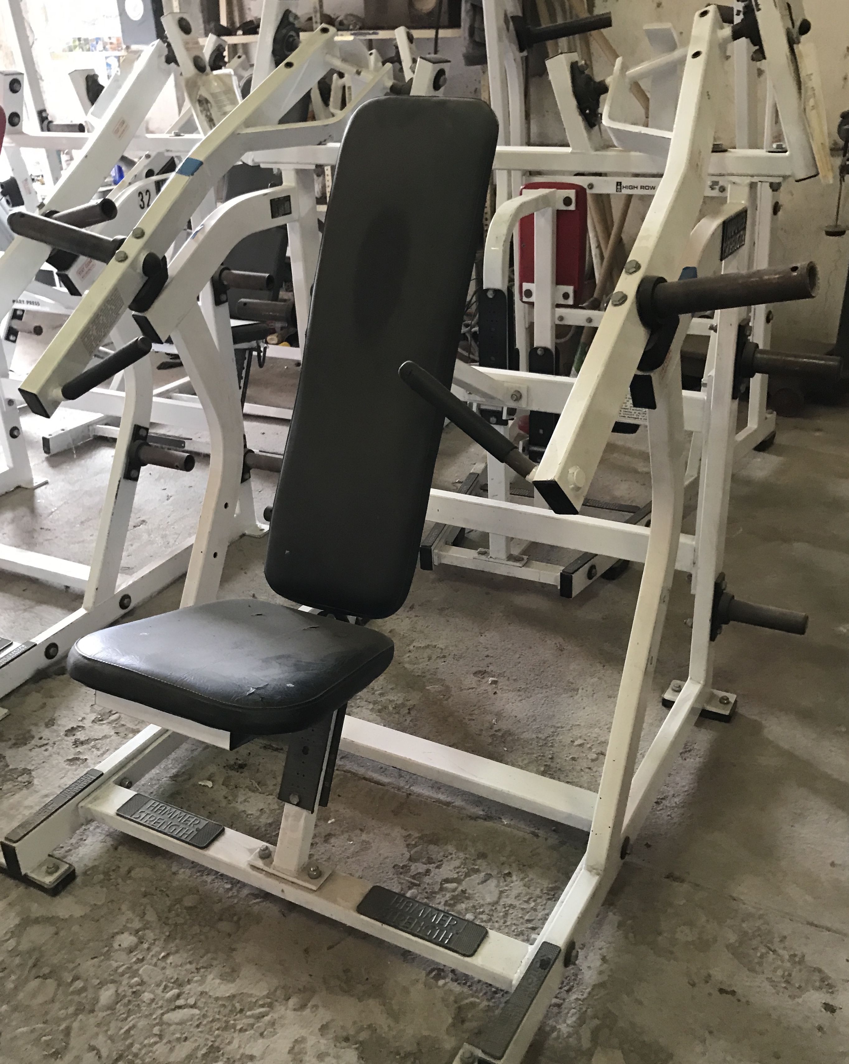 Hammer Strength Iso-Lateral Front Military Press - Equipos Para Gym ...