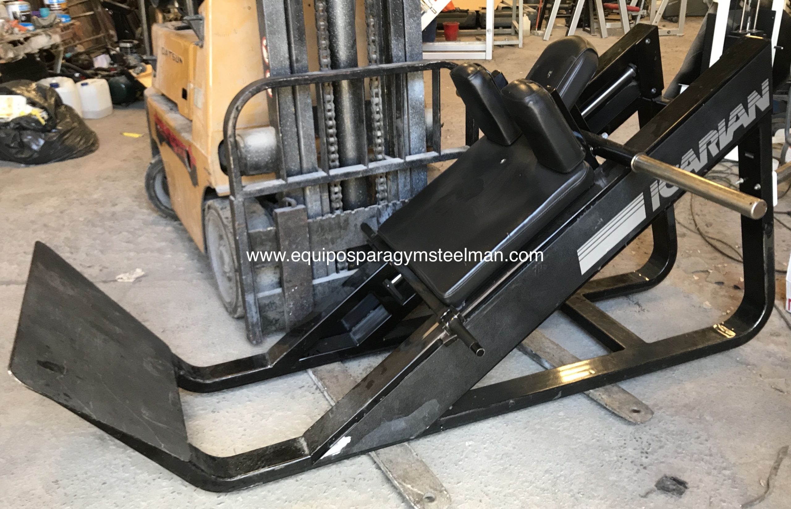 Precor Hack Squat – Equipos Para Gym Steelman